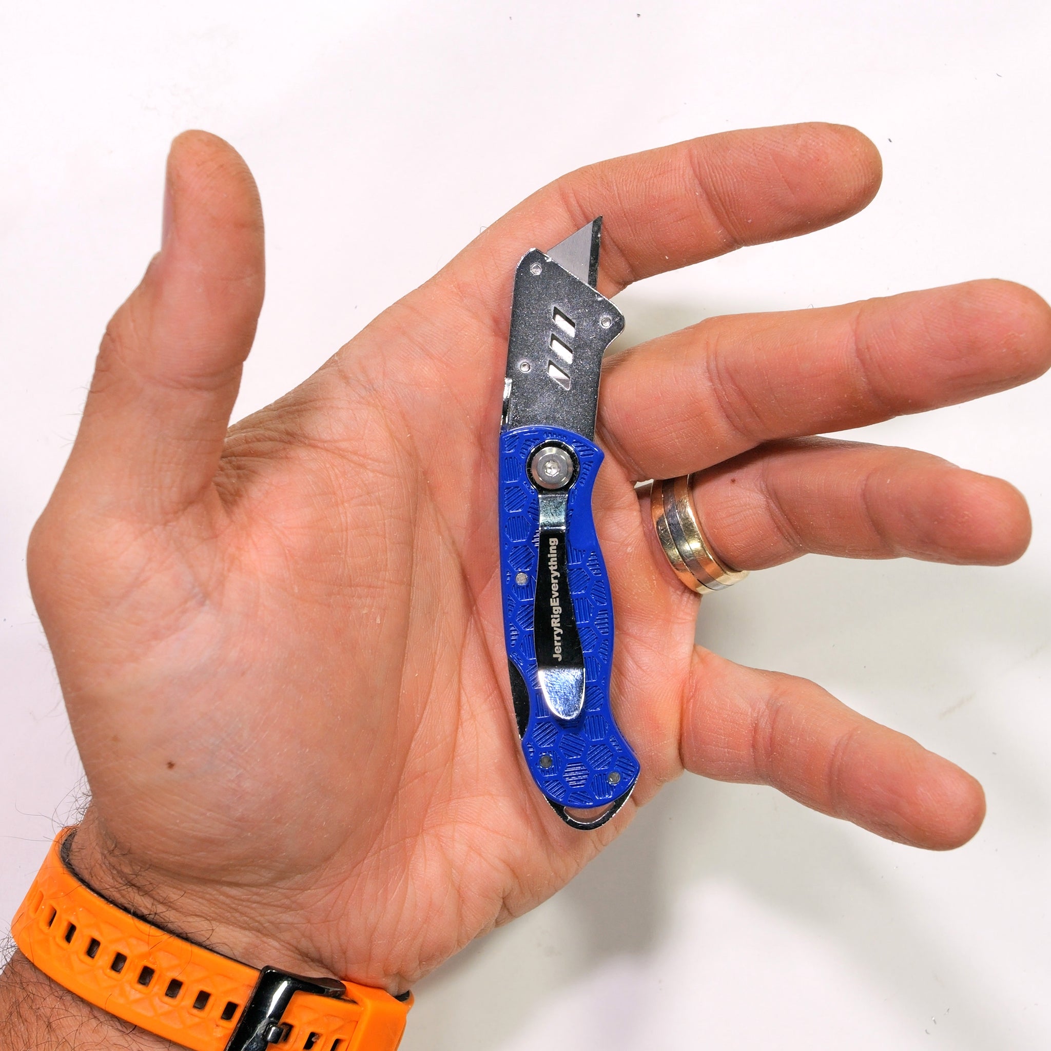 JerryRigEverything's Tools – JerryRigKnife
